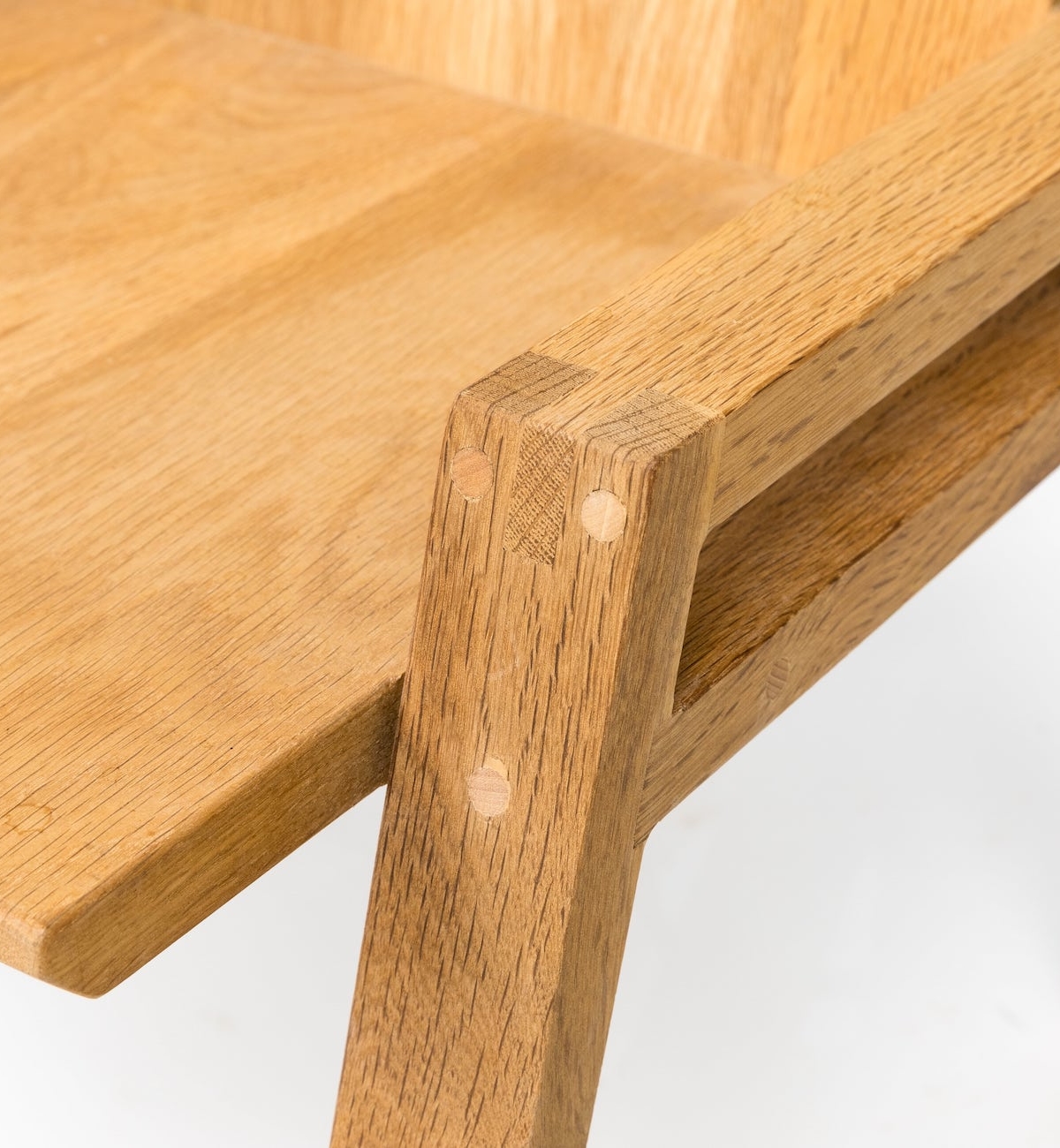 SIT-BACK CHAIR | KIDS DESIGN LABO